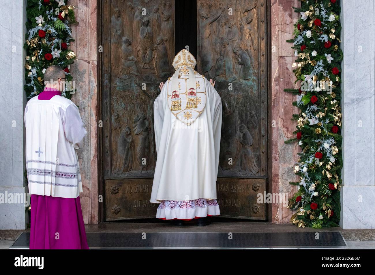 Vatican City State, Vatikanstadt. 05th Jan, 2025. Cardinal James ...