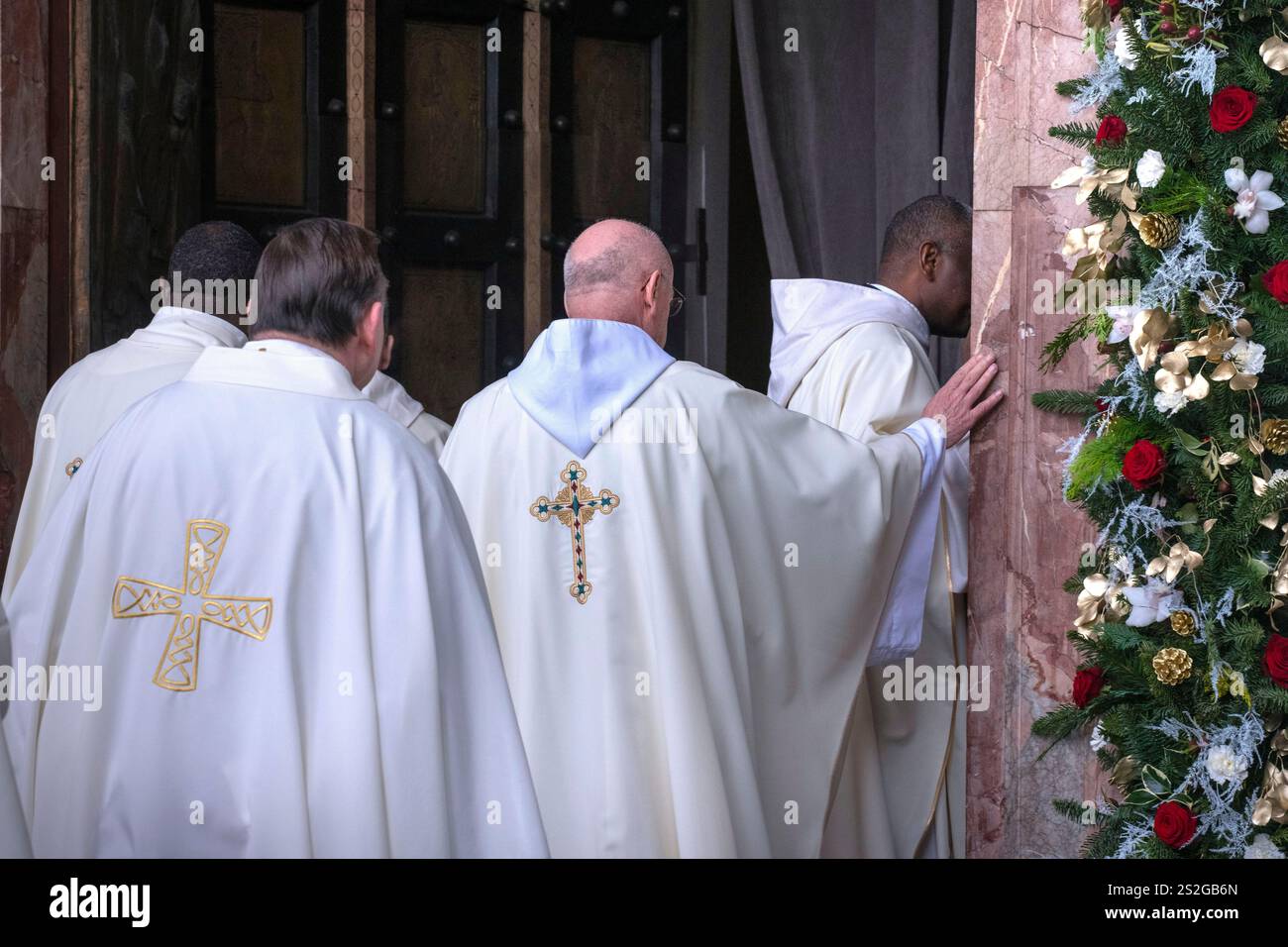 Vatican City State, Vatikanstadt. 05th Jan, 2025. Cardinal James ...