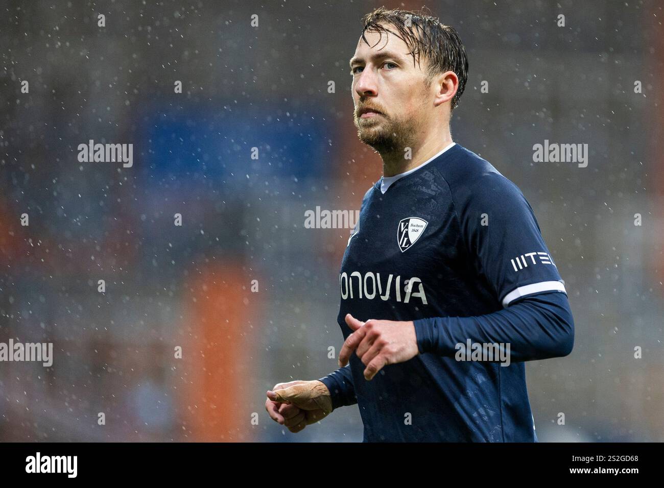 Bochum, Deutschland. 05th Jan, 2025. Felix Passlack (VfL Bochum, #15 ...
