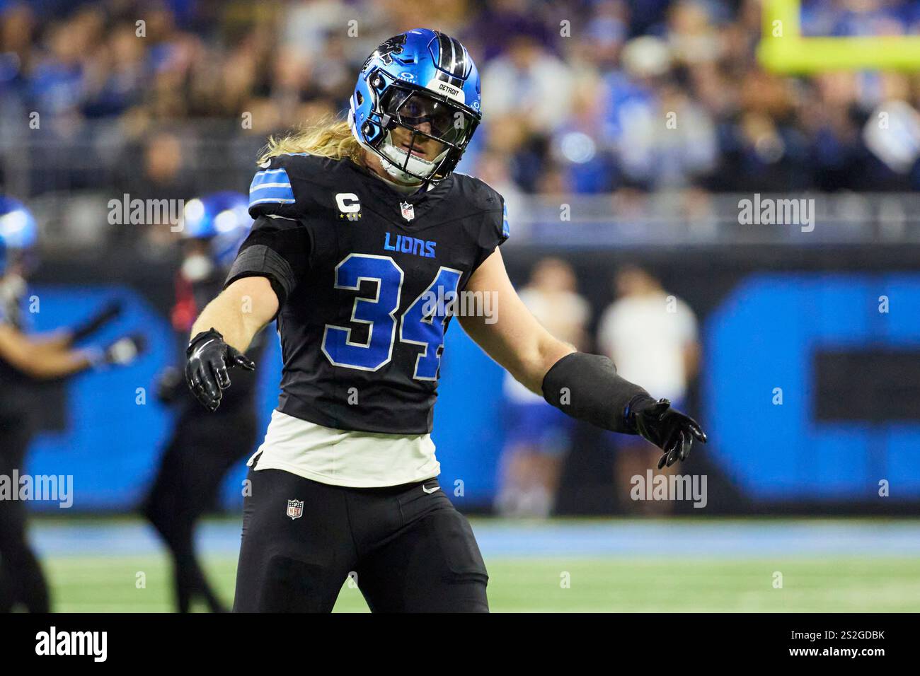 Detroit Lions linebacker Alex Anzalone (34) celebrates against the ...