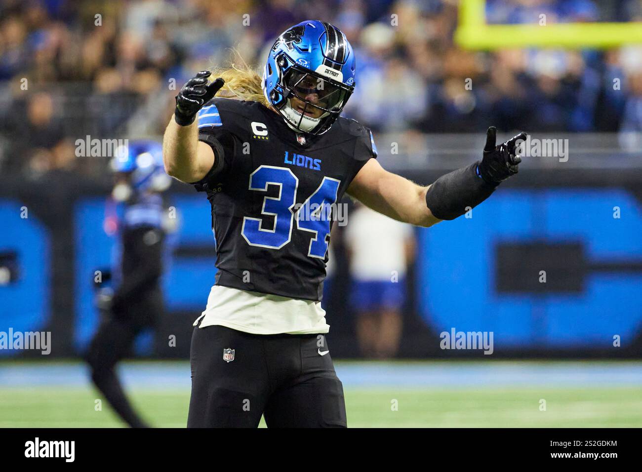 Detroit Lions linebacker Alex Anzalone (34) celebrates against the ...