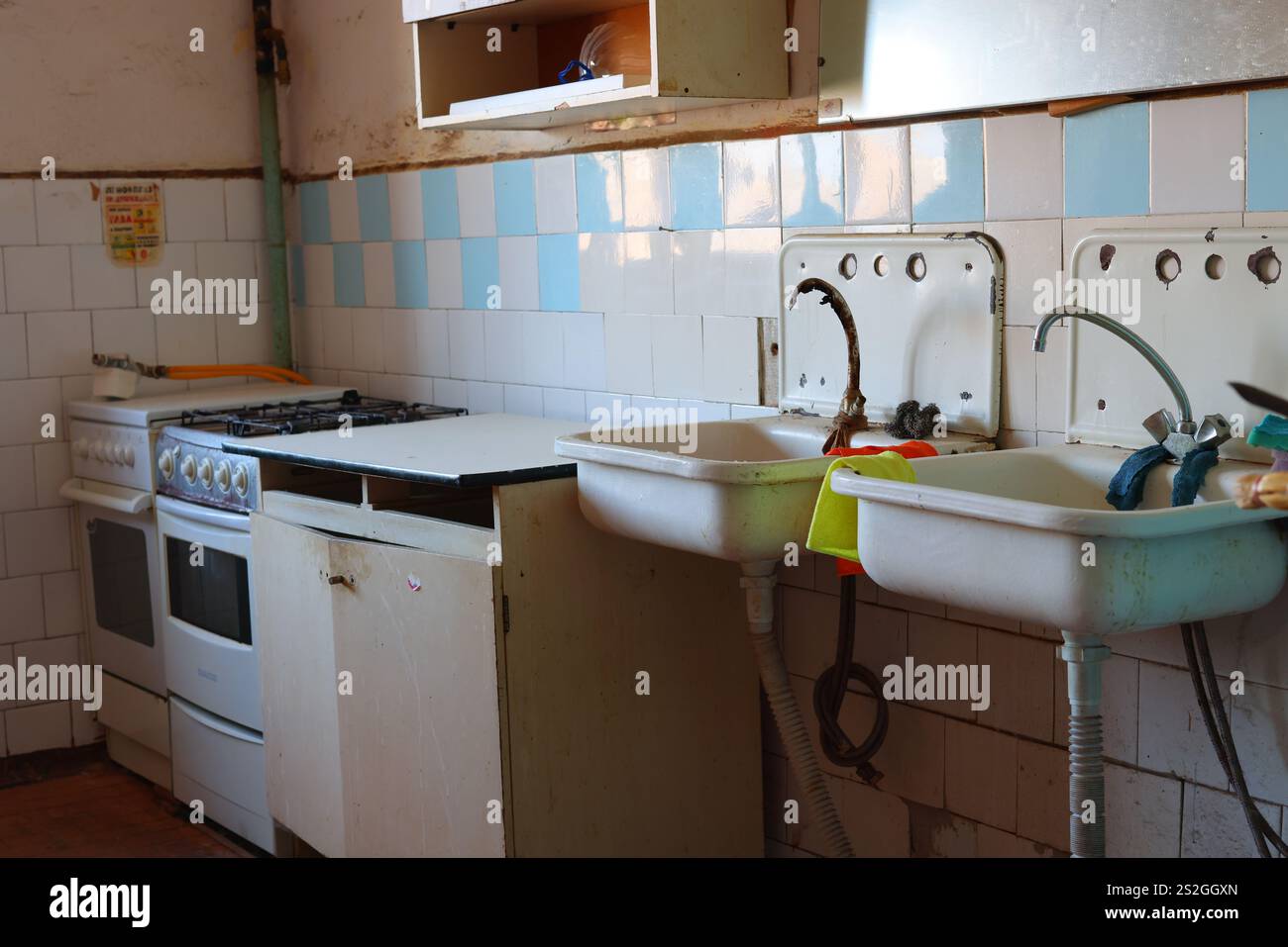 Charming Vintage Kitchen Interior Featuring Dual Sinks and a Classic ...
