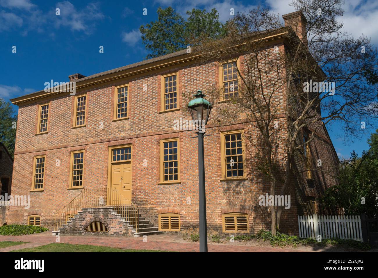 Colonial Williamsburg George Wythe house Stock Photo - Alamy