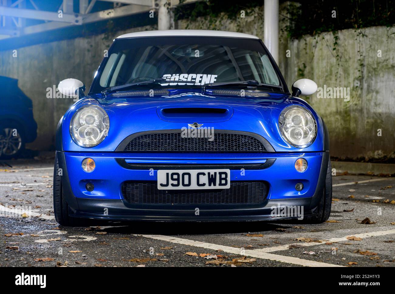 R53 Mini Cooper S British hot hatch compact sports car Stock Photo - Alamy
