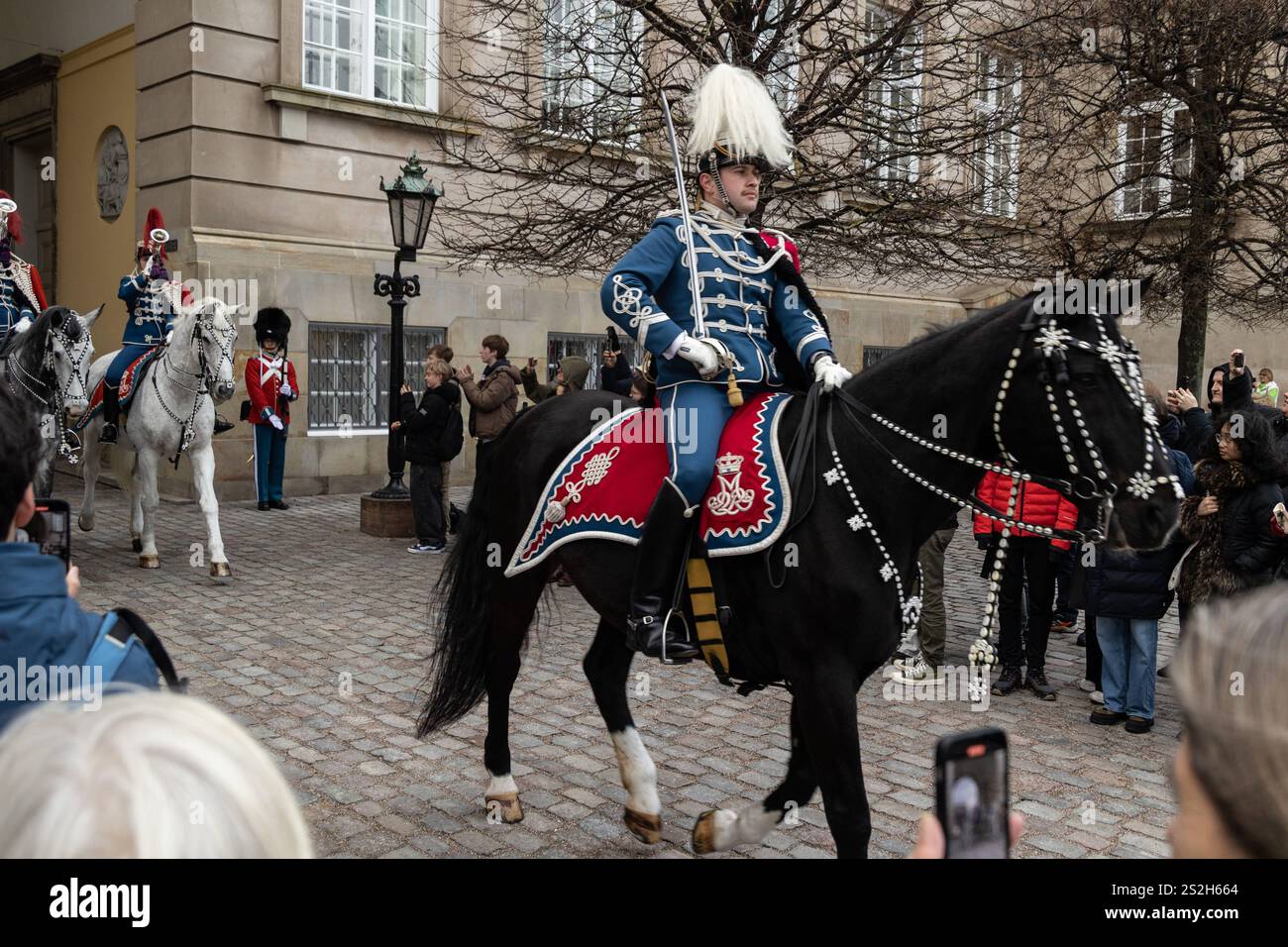 Guard Hussar Regiments Mounted Squadron rides from Christiansborg ...