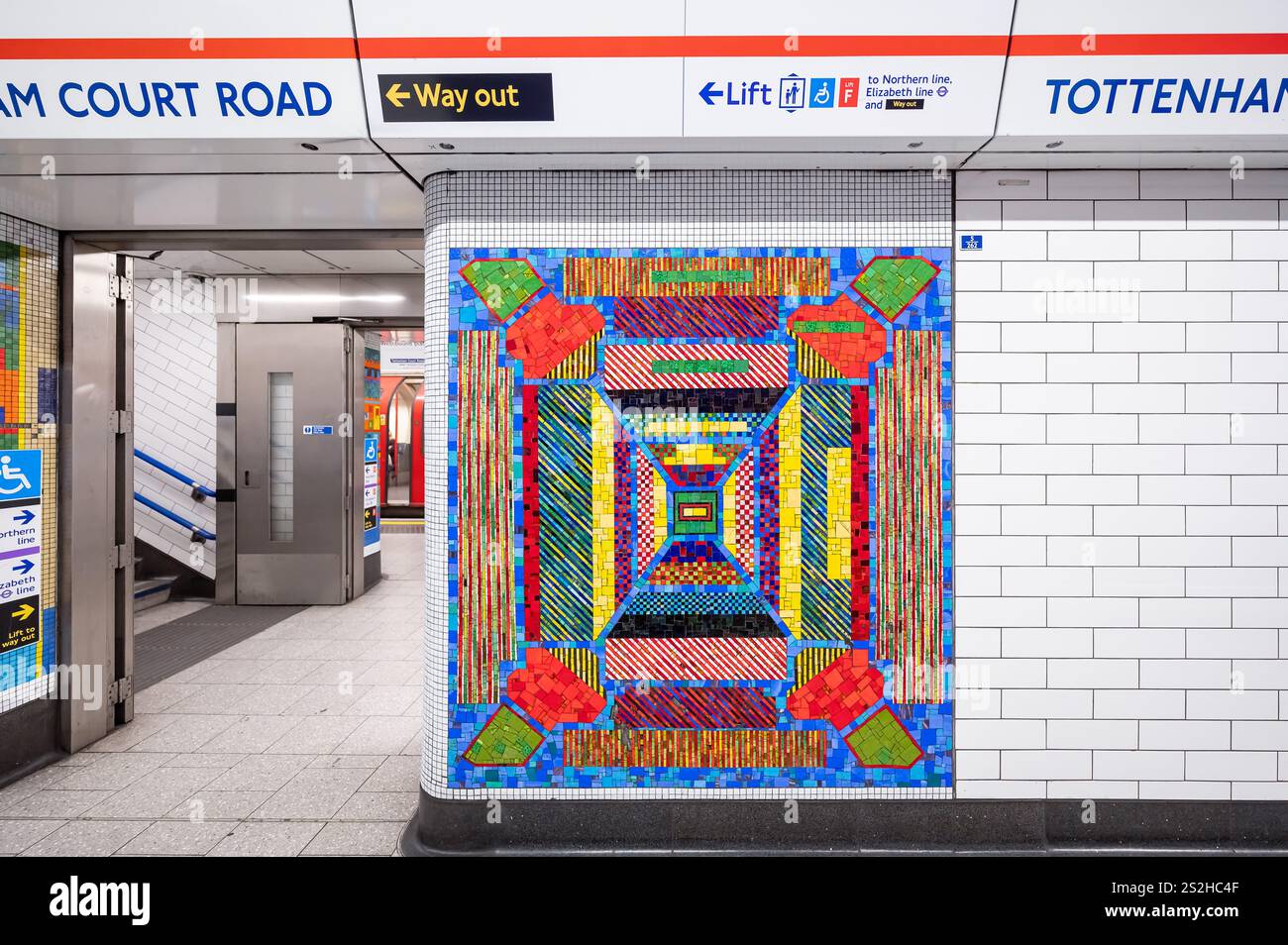Eduardo paolozzi mosaic hi-res stock photography and images - Alamy