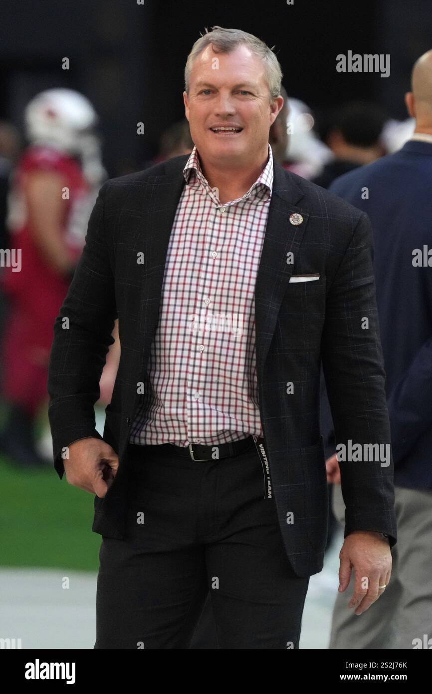 San Francisco 49ers General Manager John Lynch against the Arizona ...