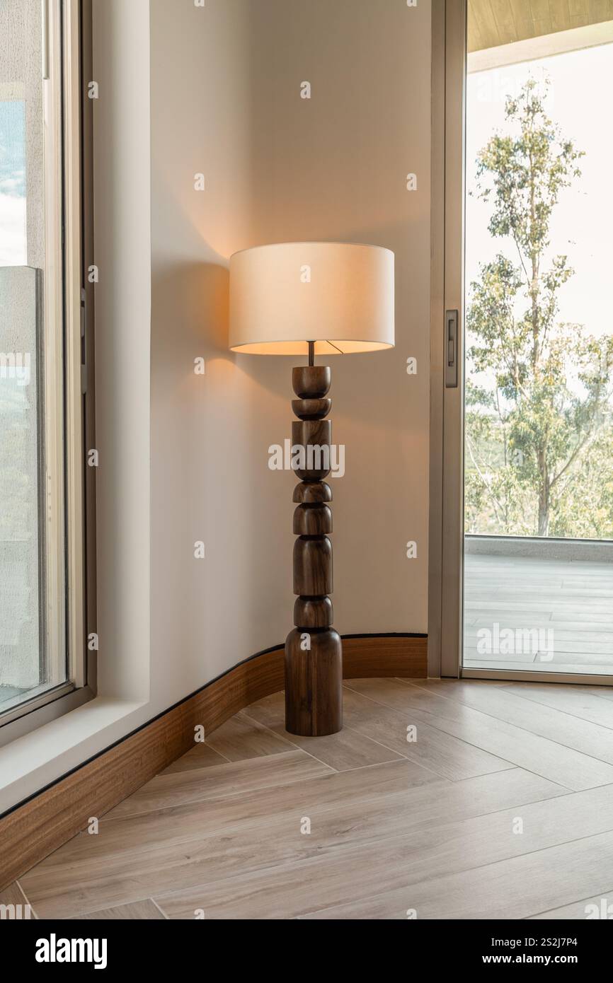 Interior features unique lighting hi-res stock photography and images ...