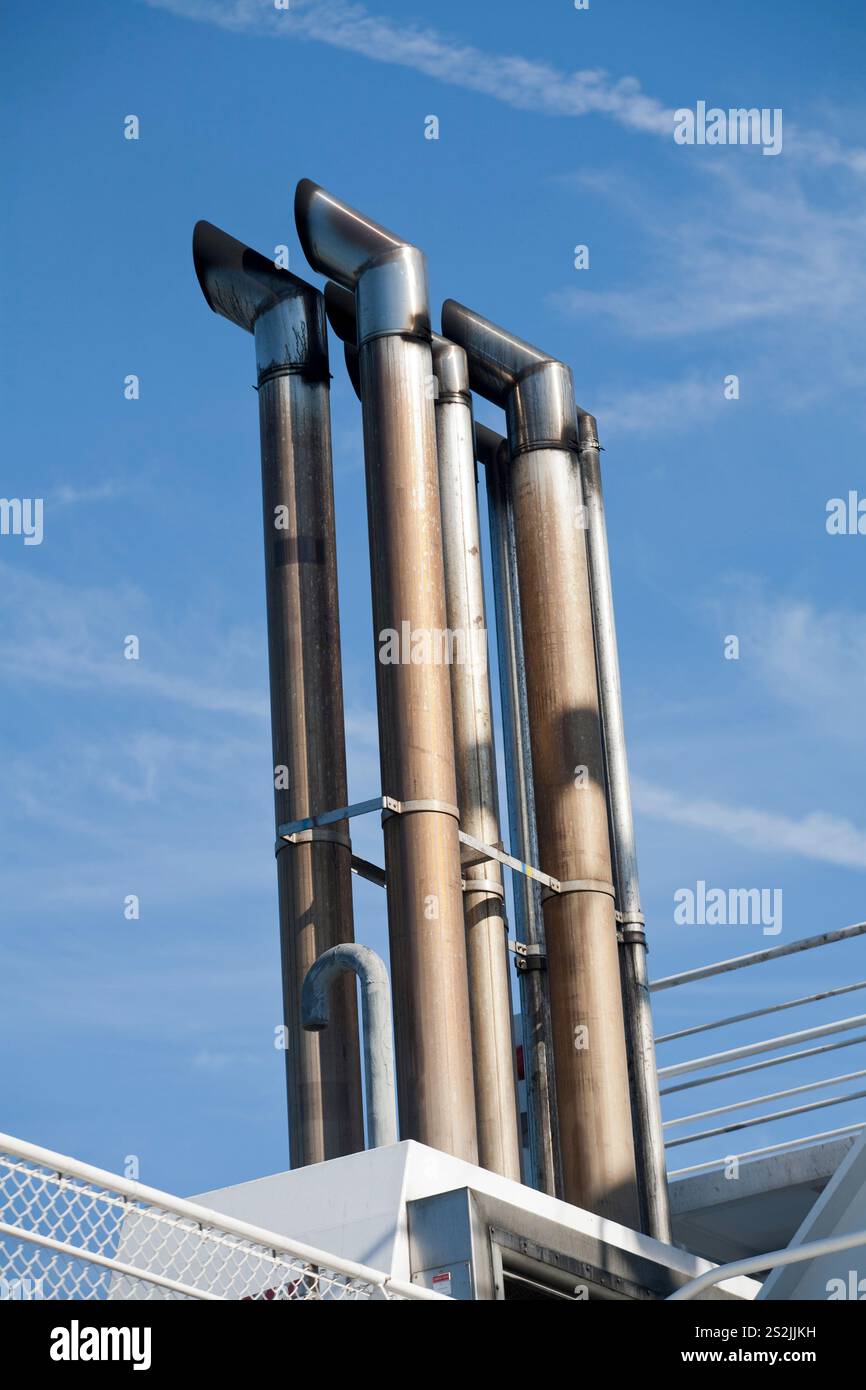 Cruise ship smoke stack hi-res stock photography and images - Alamy