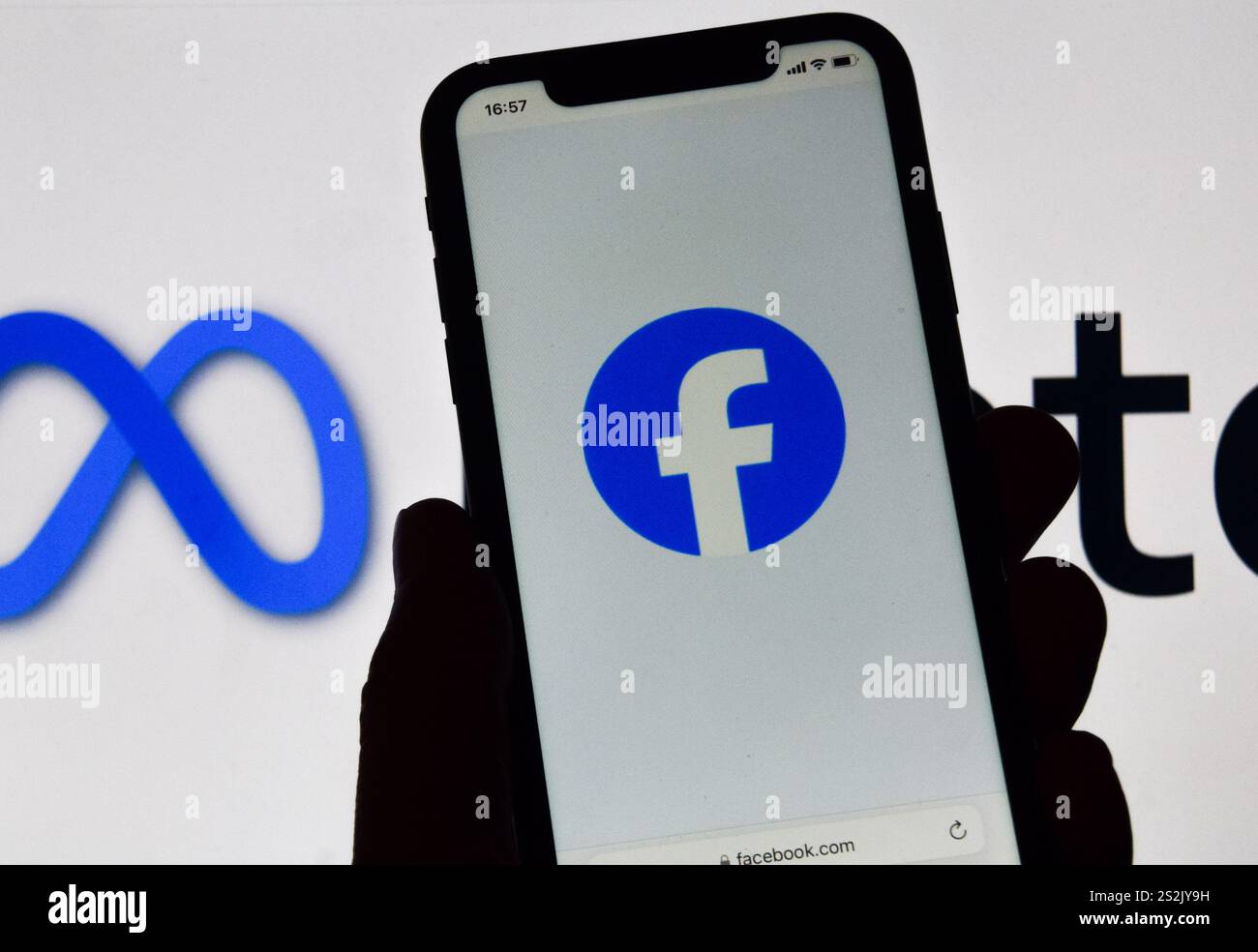 London, UK. 7th January 2025. Meta founder Mark Zuckerberg announces ...