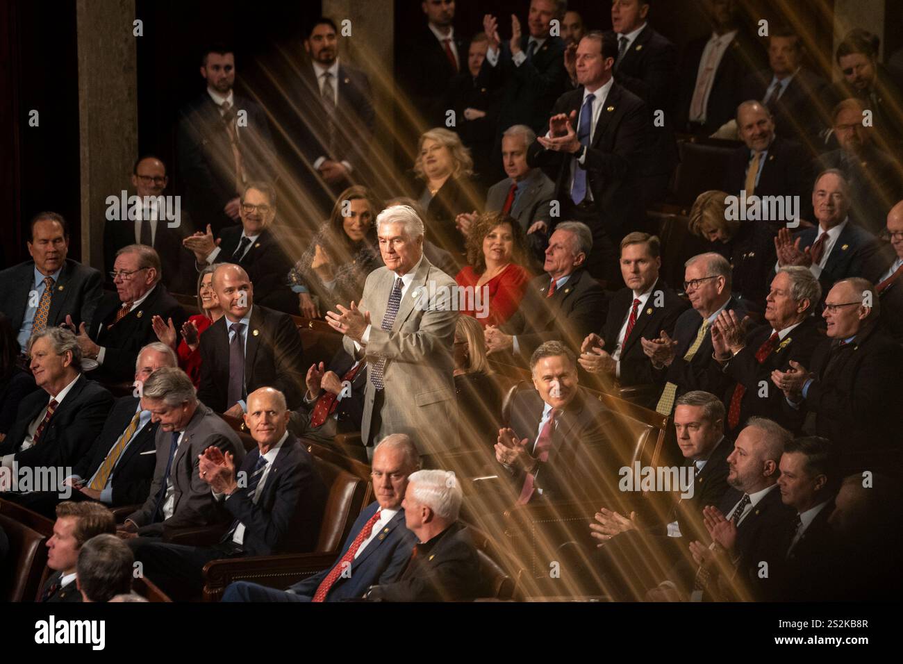 Rep. Roger Williams (R-Tex.) applauds for Texas's electoral college ...