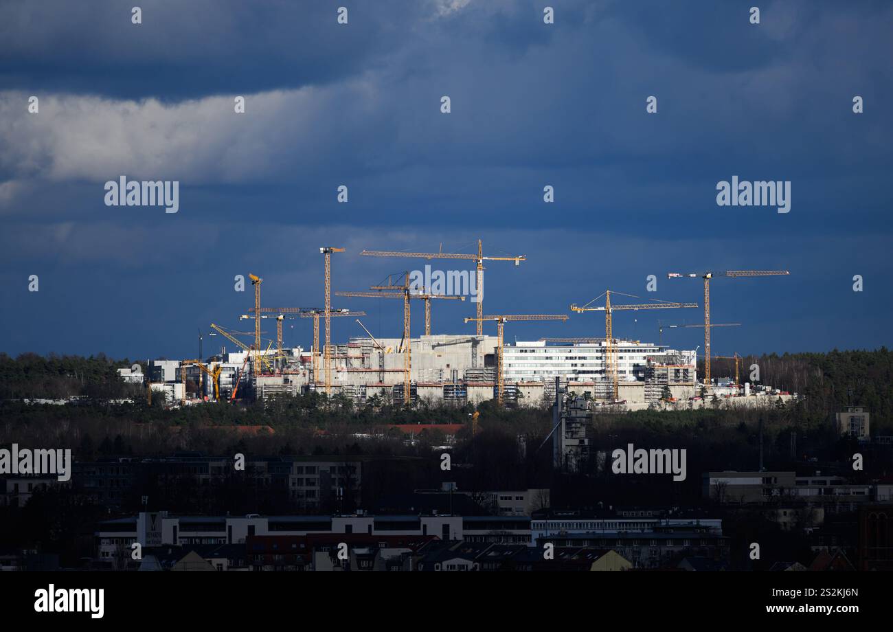 Dresden, Germany. 07th Jan, 2025. View of the construction site of ...