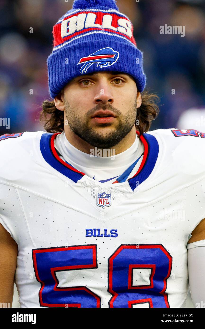 Buffalo Bills linebacker Matt Milano (58) reacts after being defeated ...
