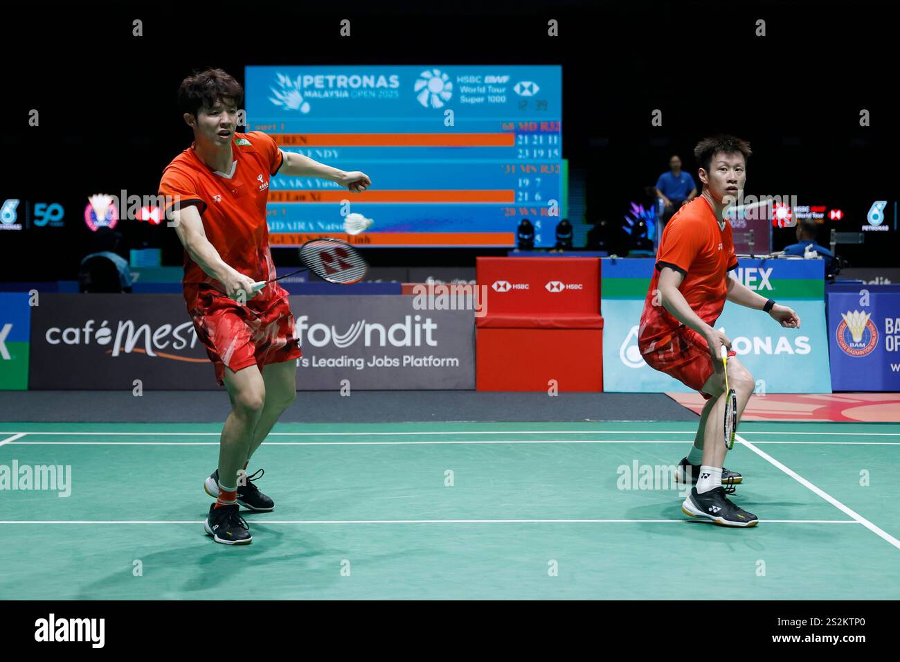 Kuala Lumpur, Malaysia. 07th Jan, 2025. He Ji Ting (L) and Ren Xiang Yu ...