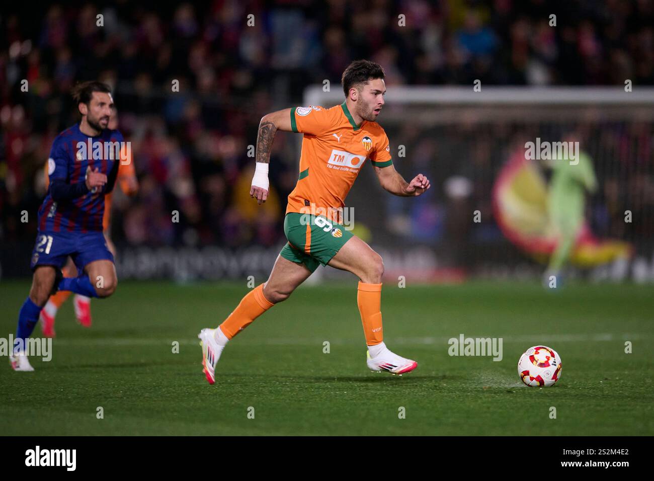 Elda, Spain. 07th Jan, 2025. ELDA, SPAIN - JANUARY 7: Hugo Duro Centre ...