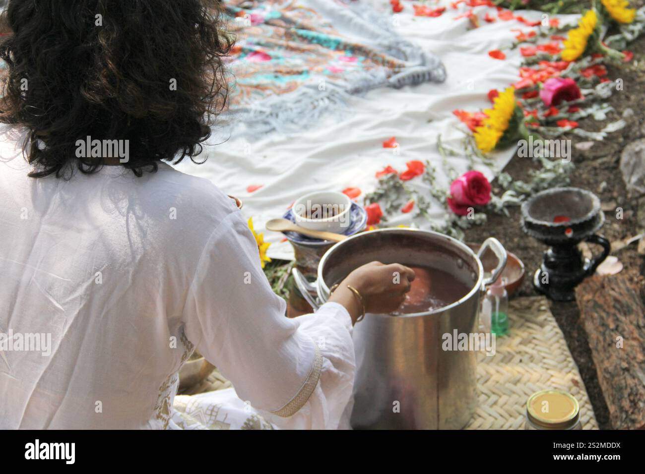 Cocoa ceremony, ancestral ritual with roots in indigenous peoples, with ...