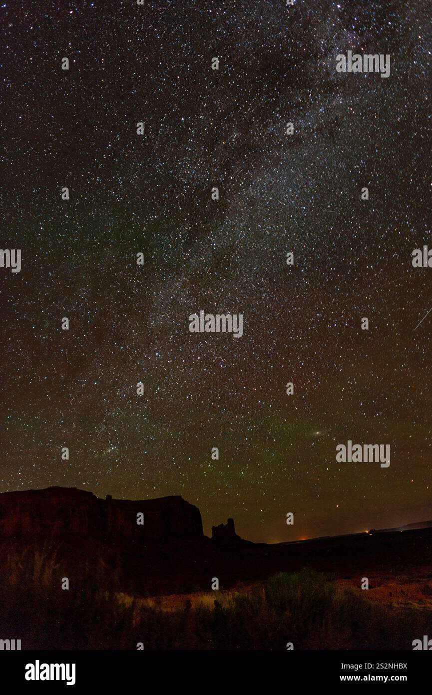 Milky Way over Navajo Tribal Park, Monument Valley Stock Photo - Alamy