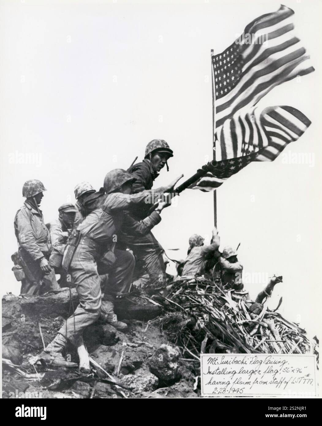 First flag raising atop Mount Suribachi on February 23, 1945 - 09-8254 ...