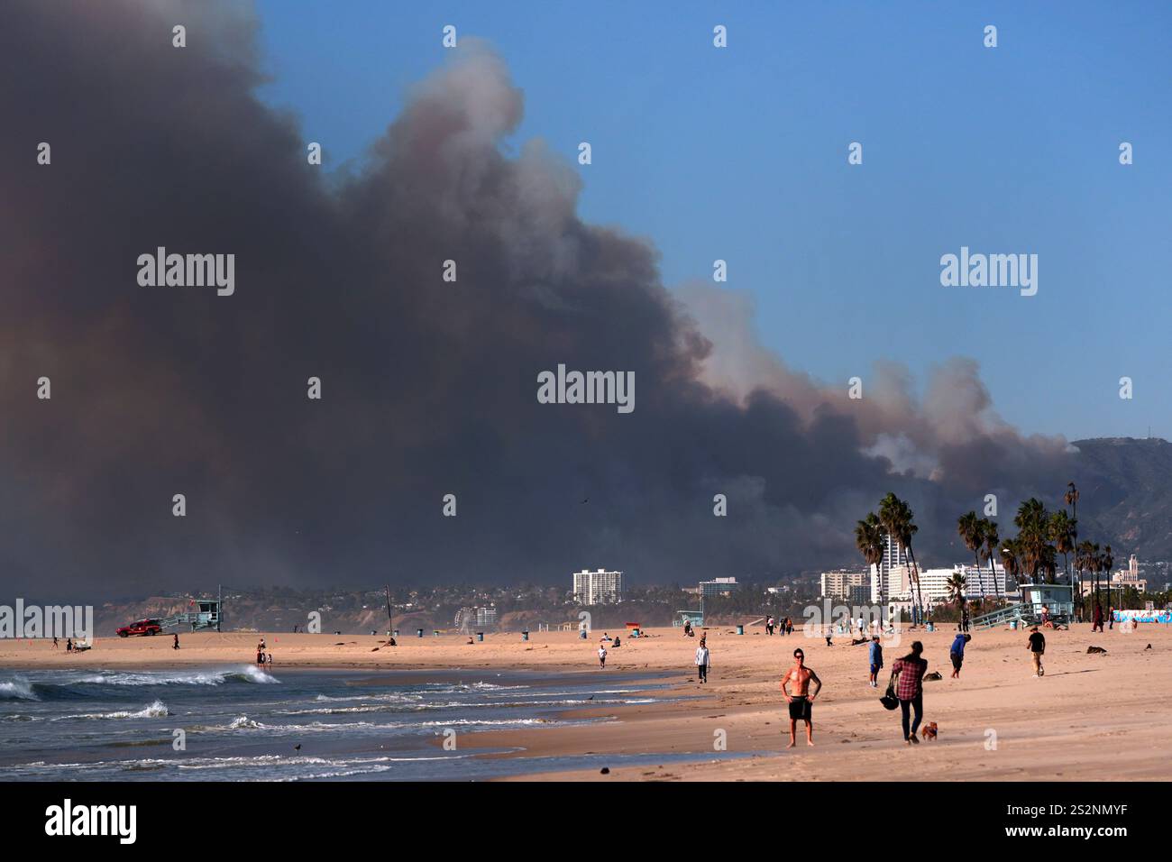 Smoke from a wildfire is seen from the Venice Beach section of Los ...