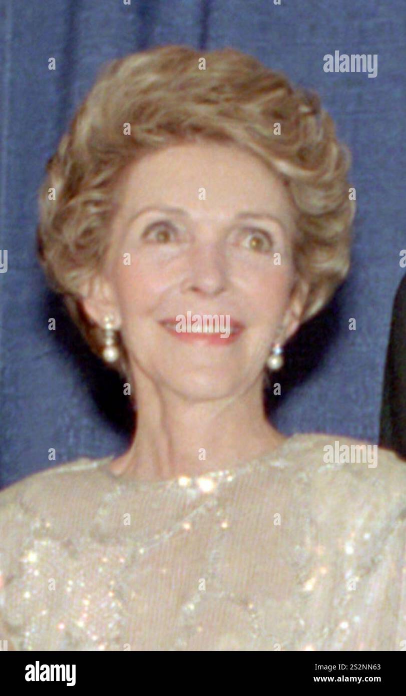 First lady nancy reagan hi-res stock photography and images - Alamy