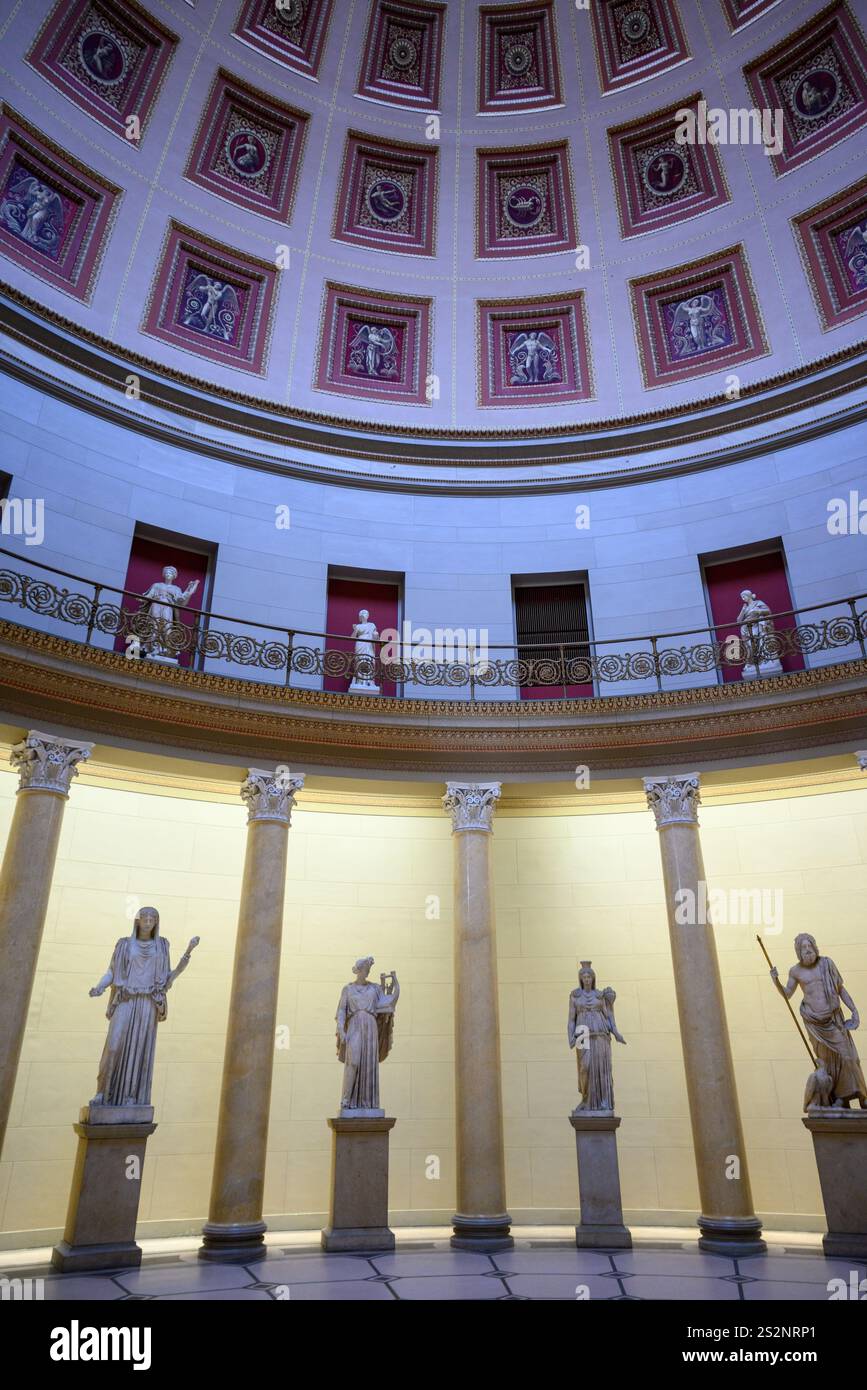 Interior of Altes Museum, Old Museum in Museum Island complex in ...