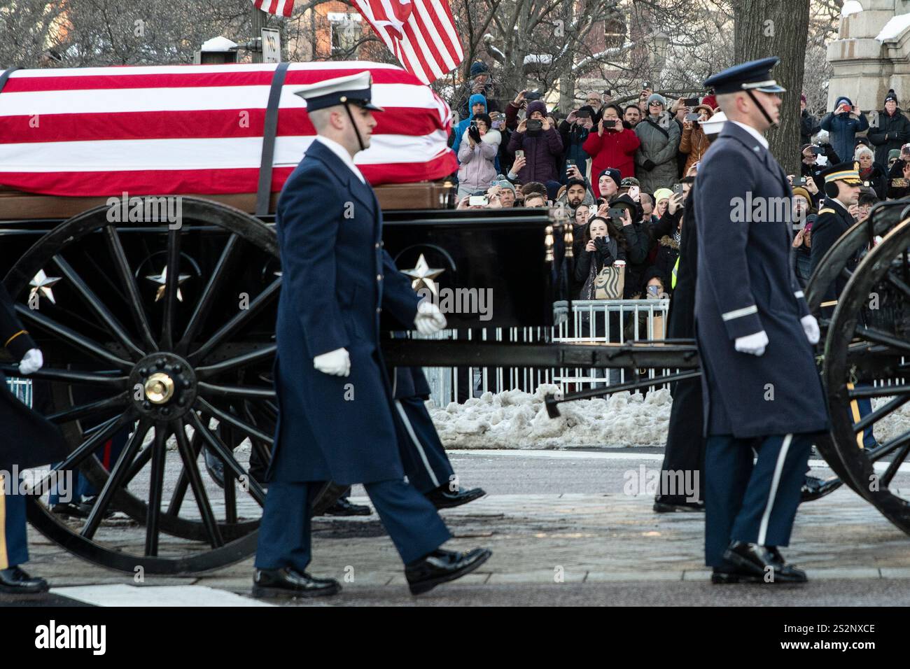 Members of United States Navy transfer lead the funeral procession for ...