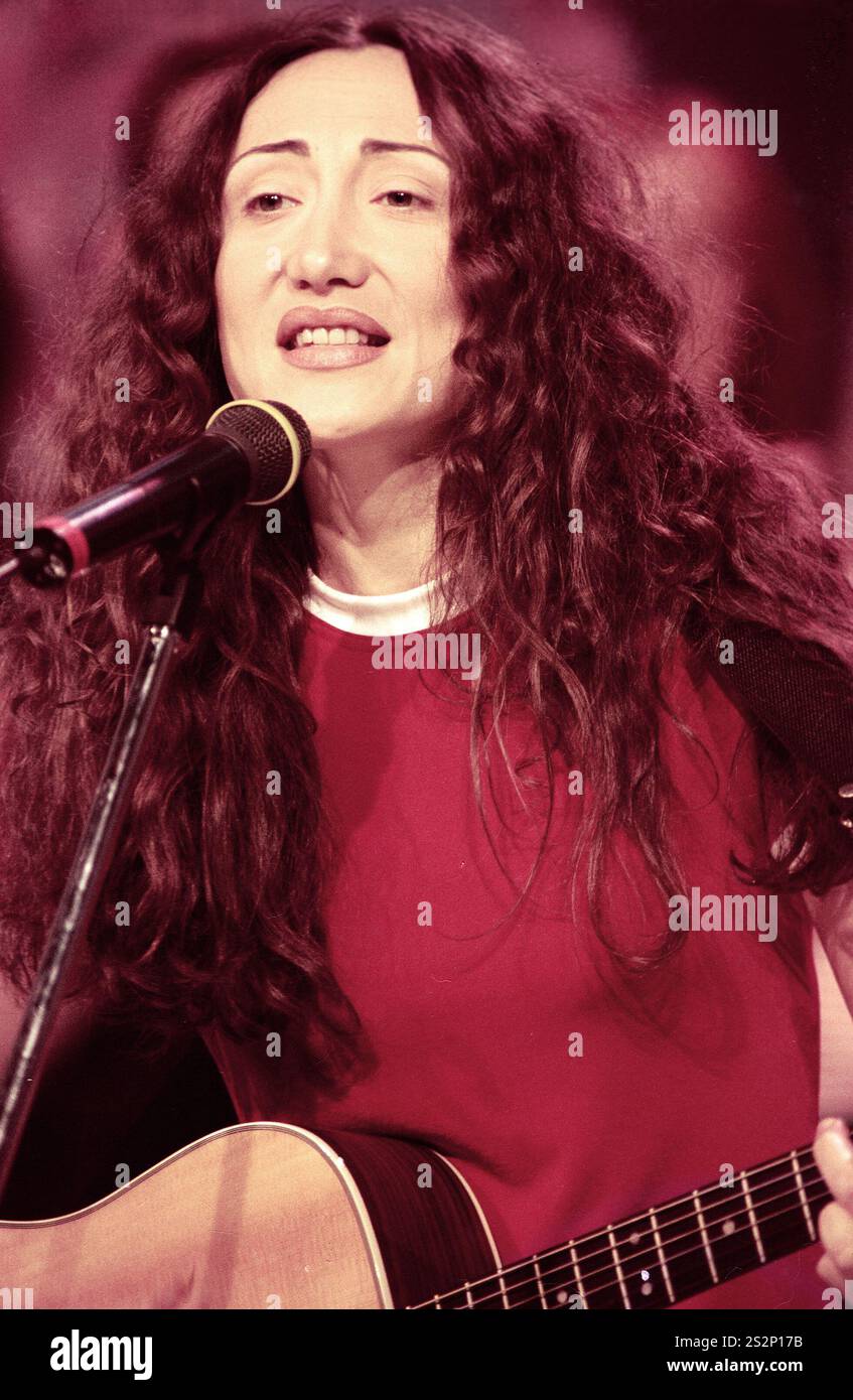 Marina rei photos 1996 hi-res stock photography and images - Alamy