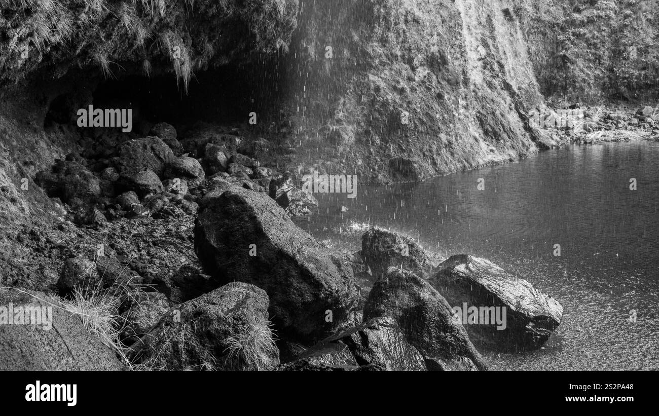 Rocky cliff waterfall Black and White Stock Photos & Images - Alamy