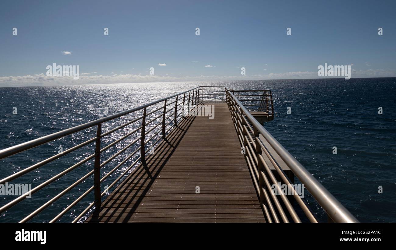 Under water scen hi-res stock photography and images - Alamy