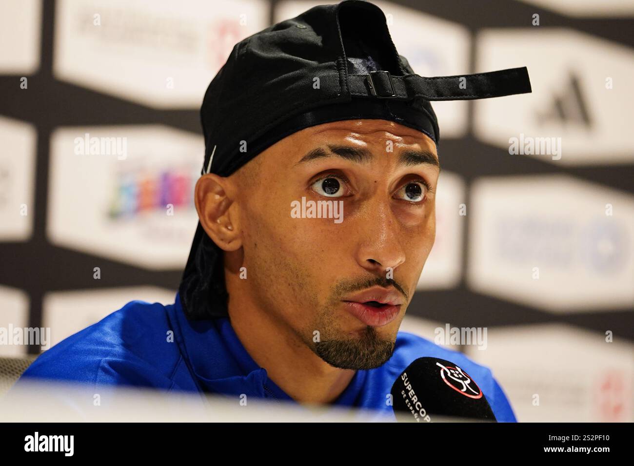 Jeddah, Saudi Arabia. 07th Jan, 2025. FC Barcelona's Brazilian player ...