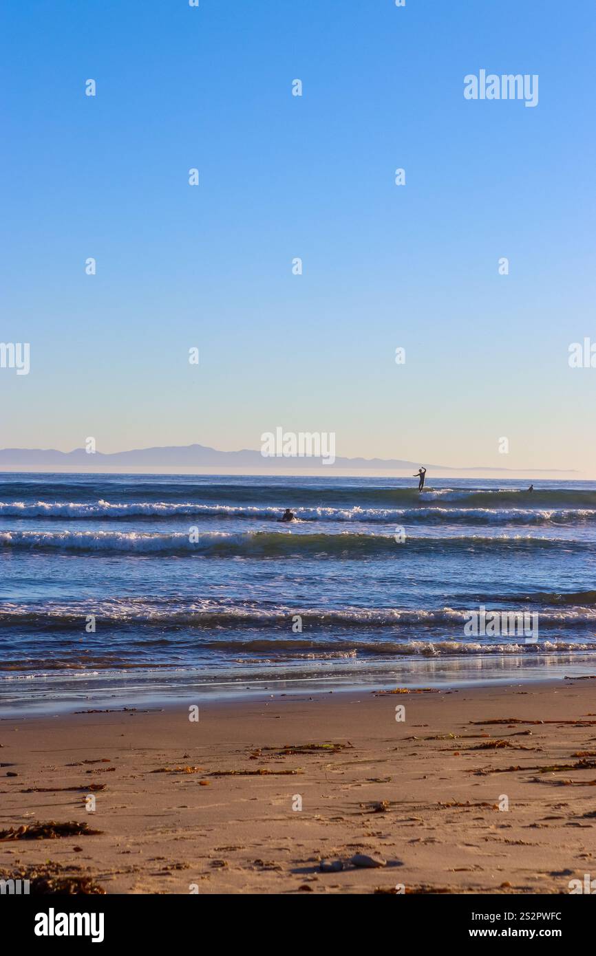 Breathtaking Scenes from the Iconic Santa Barbara Beach, California ...