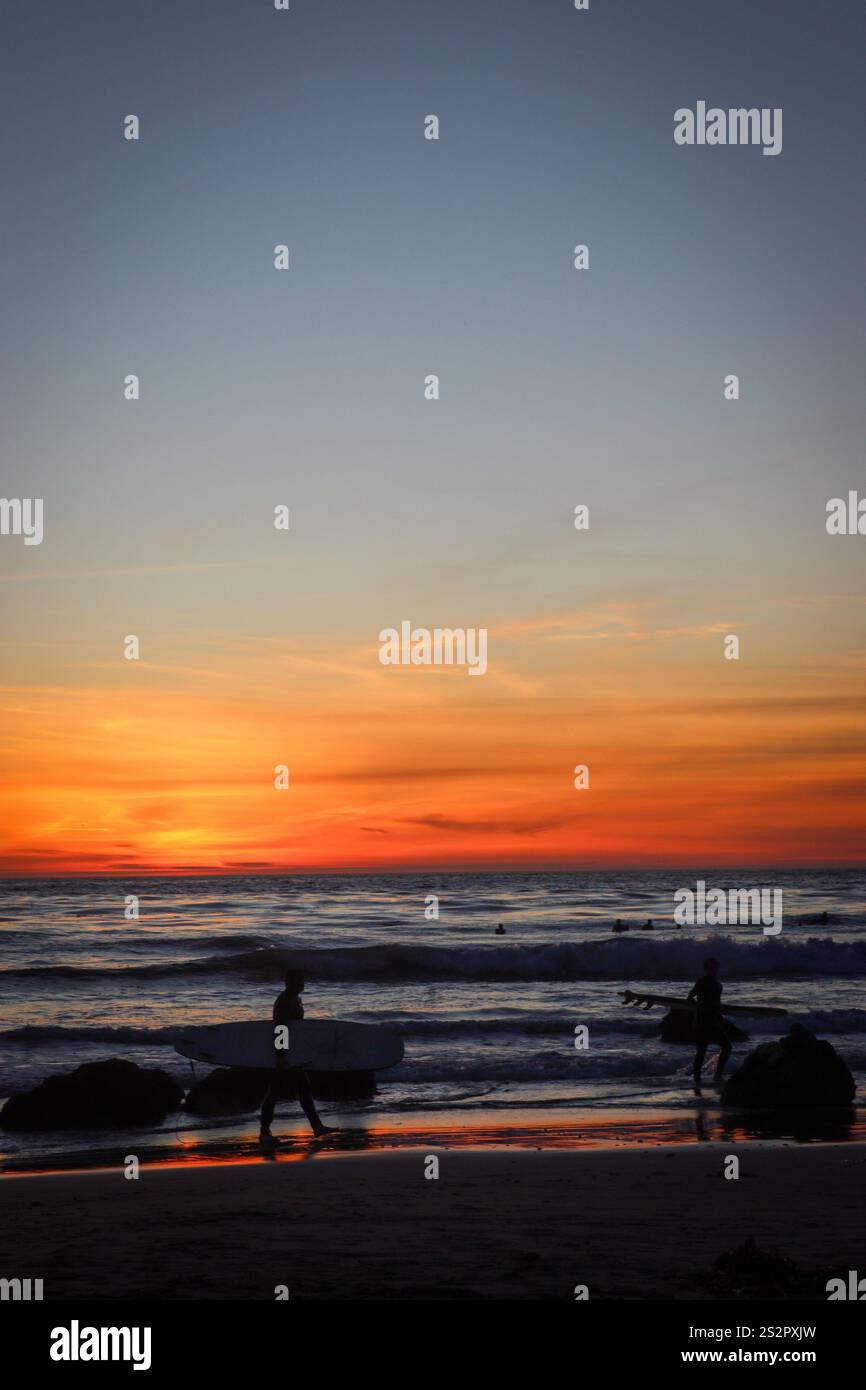 Breathtaking Scenes from the Iconic Santa Barbara Beach, California ...