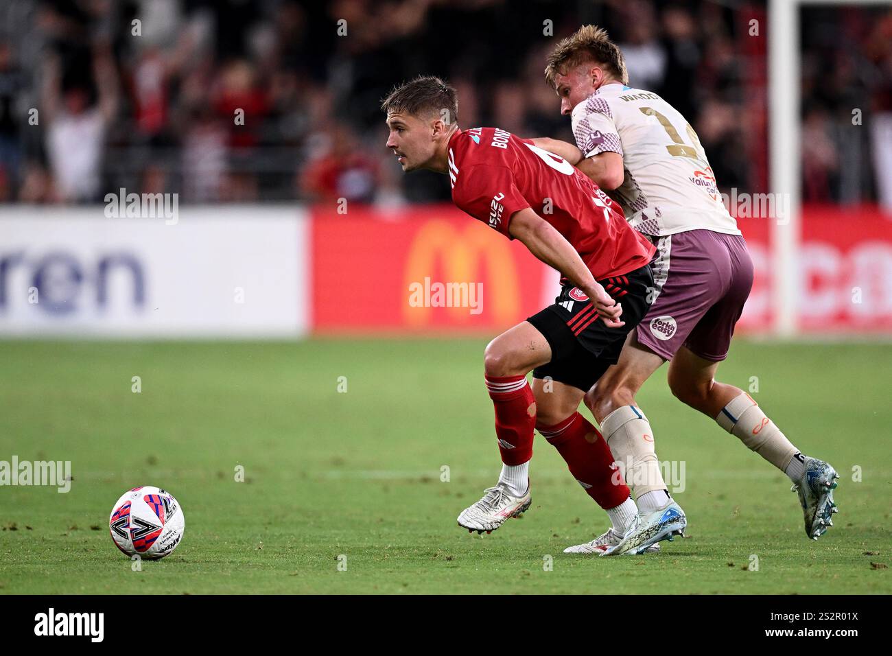 Sydney, Australia. 14th Dec, 2024. Alex Bonetig of the Wanderers ...