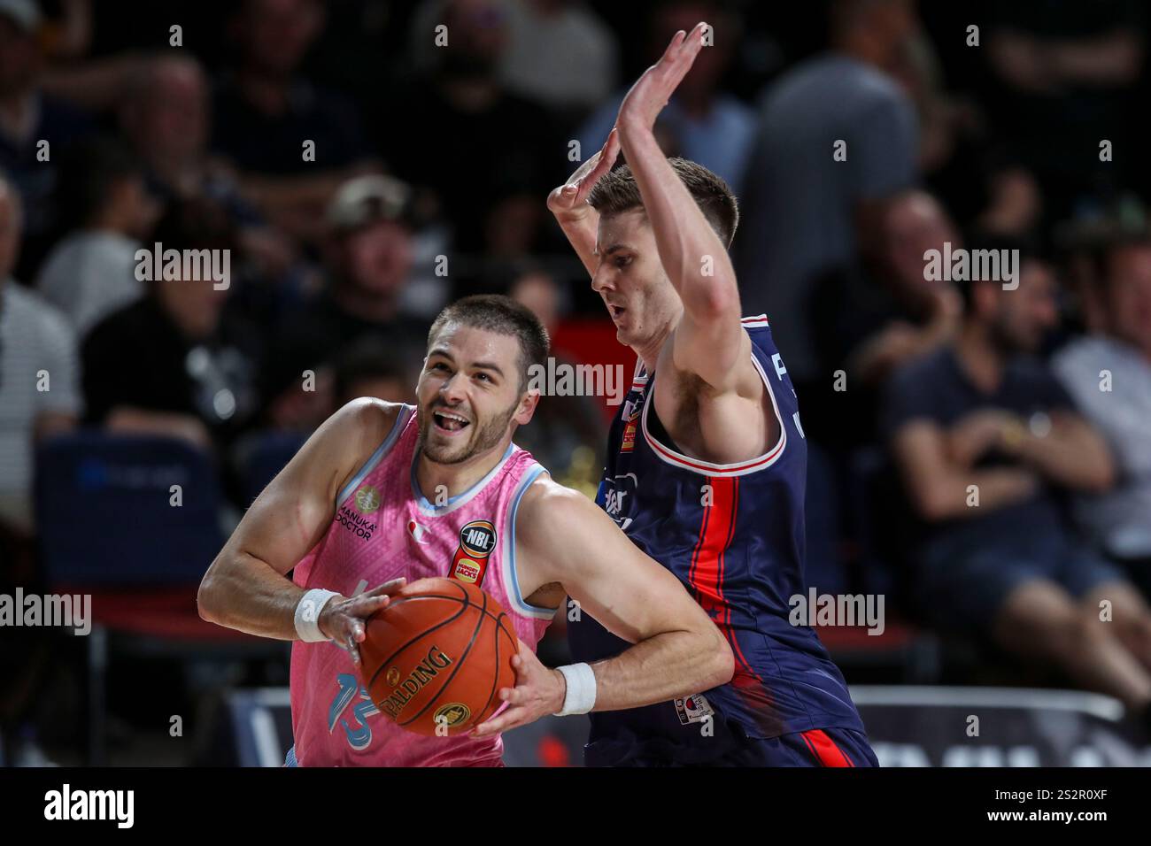 Adelaide, Australia. 14th Dec, 2024. Matthew Mooney of the Breakers ...