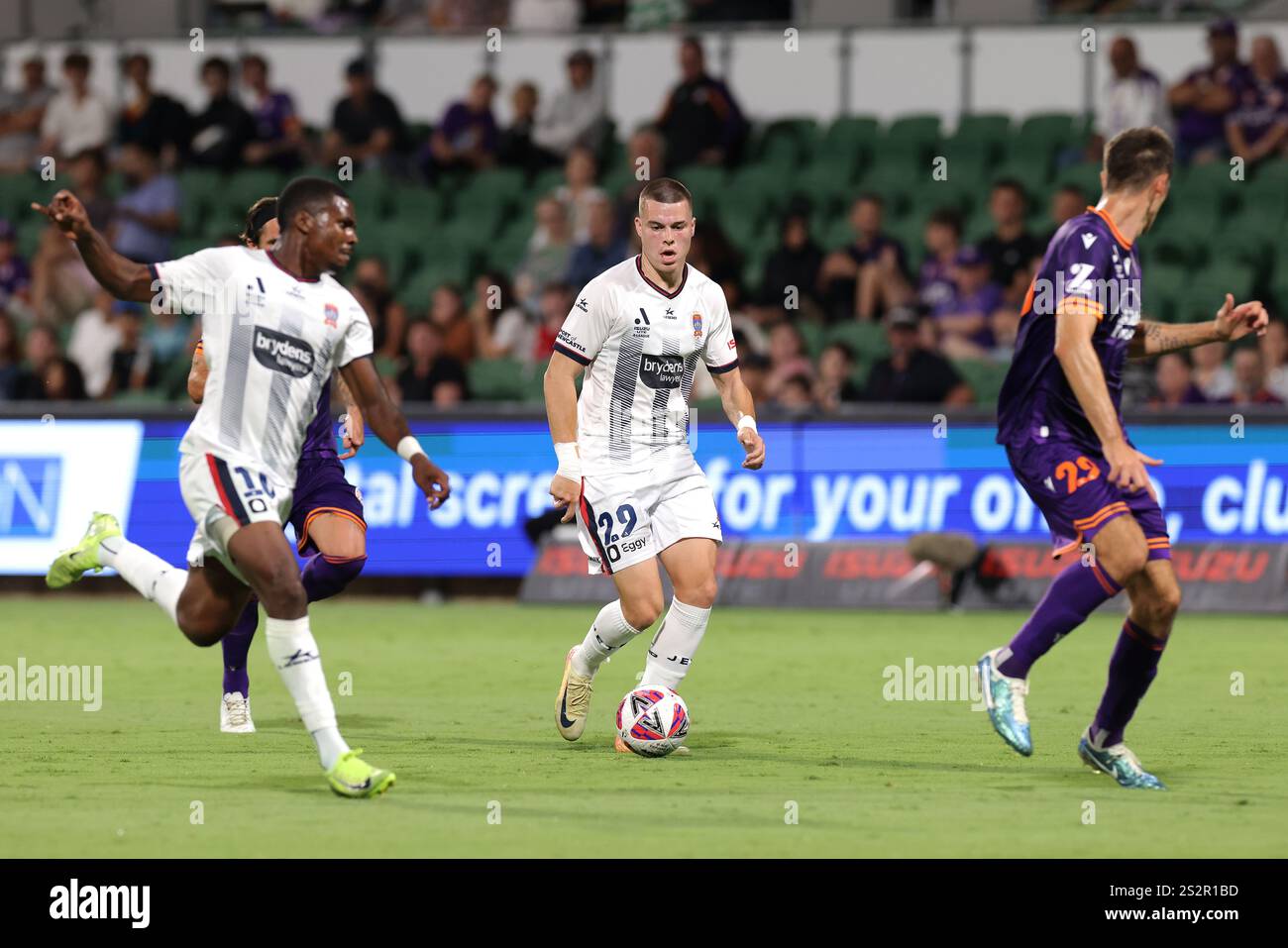 Perth, Australia. 14th Dec, 2024. Justin Vidic of the Jets runs the ...