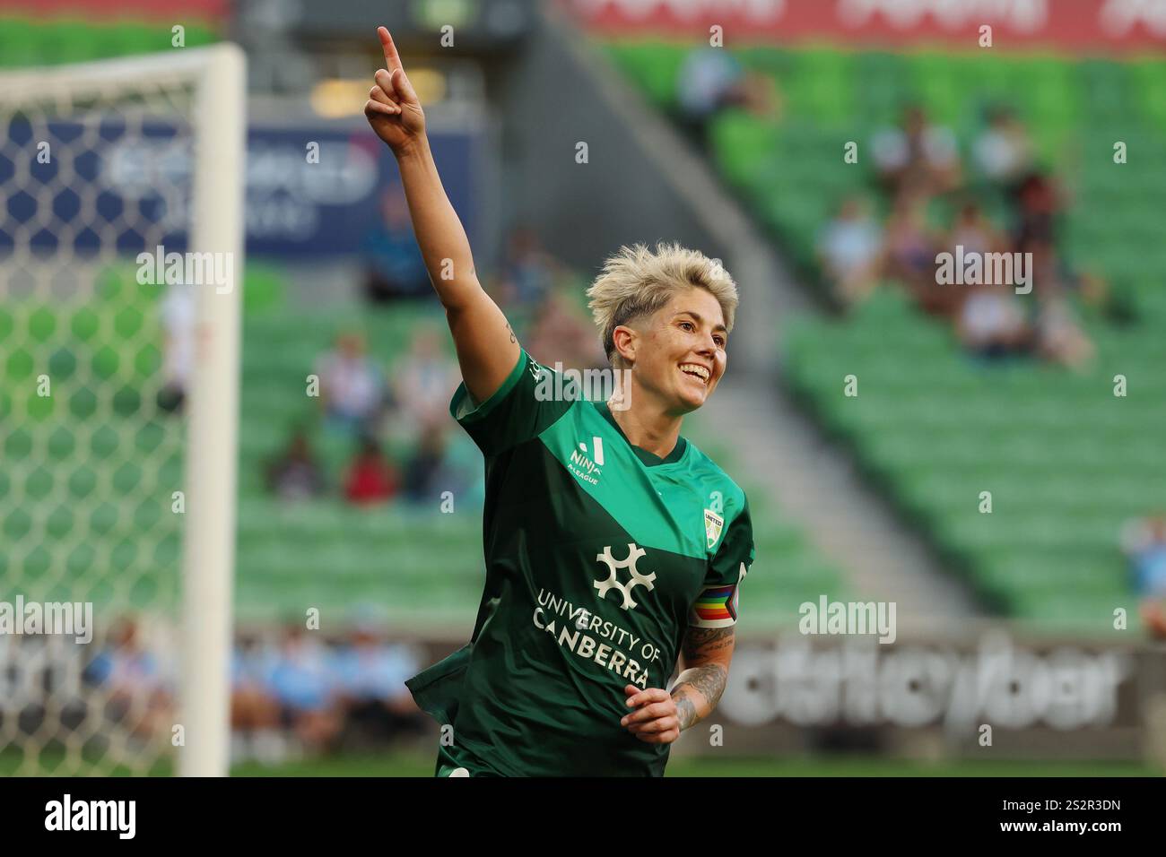 Melbourne, Australia. 15th Dec, 2024. Michelle Heyman of Canberra ...