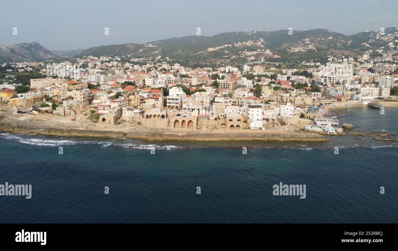 Vibrant city breathtaking sea backdrop hi-res stock photography and ...
