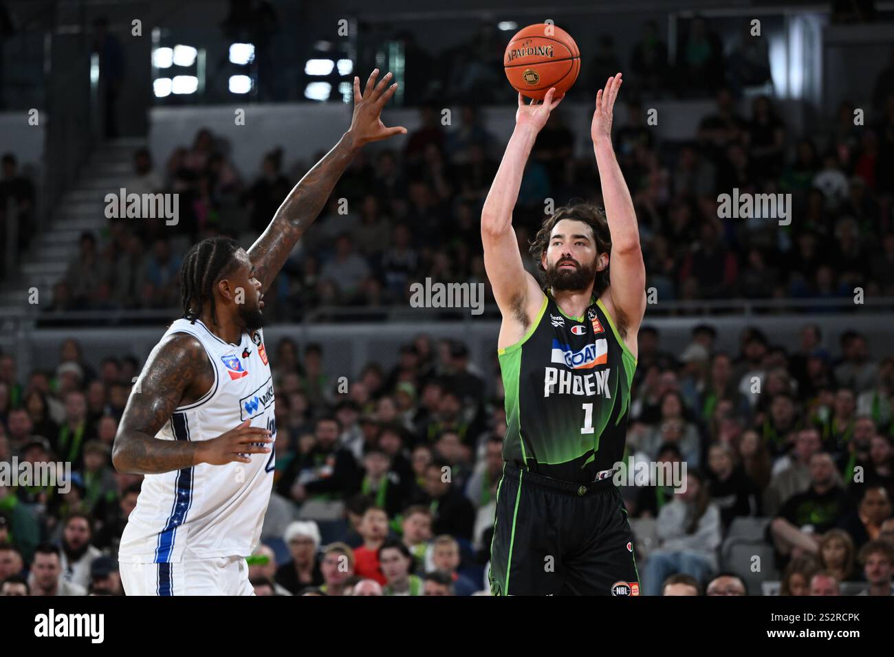 Melbourne, Australia. 21st Dec, 2024. Jordan Hunter of the Phoenix ...