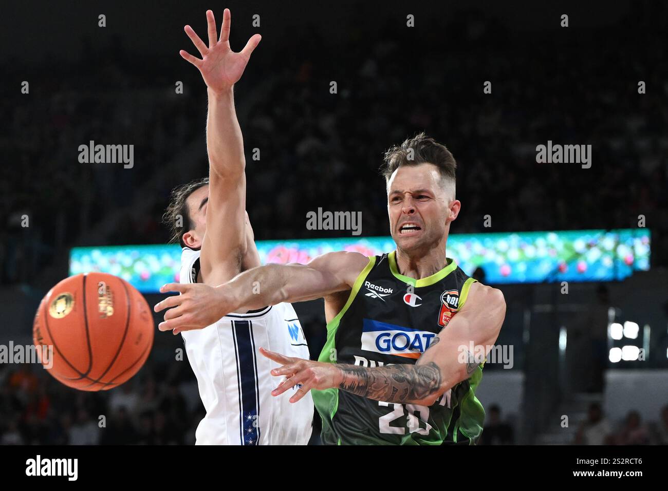 Melbourne, Australia. 21st Dec, 2024. Nathan Sobey of the Phoenix ...