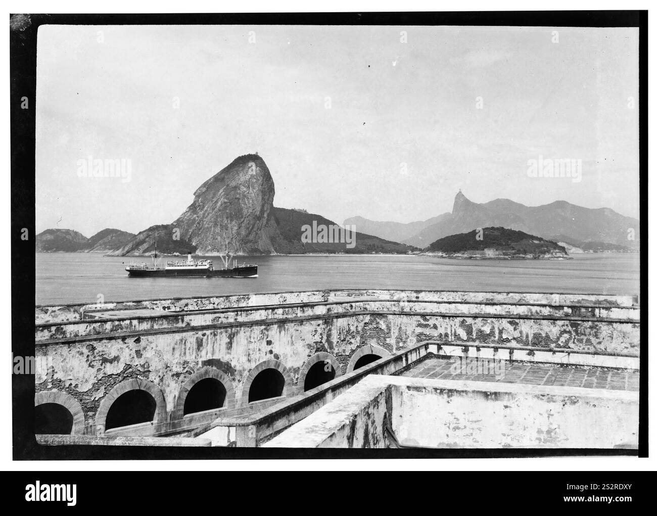Fortaleza de Santa Cruz da Barra - vista para a cidade do Rio de ...