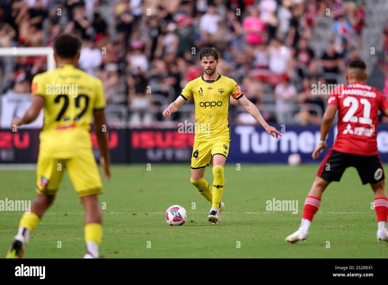 Sydney, Australia. 22nd Dec, 2024. Alex Rufer of Wellington Phoenix ...