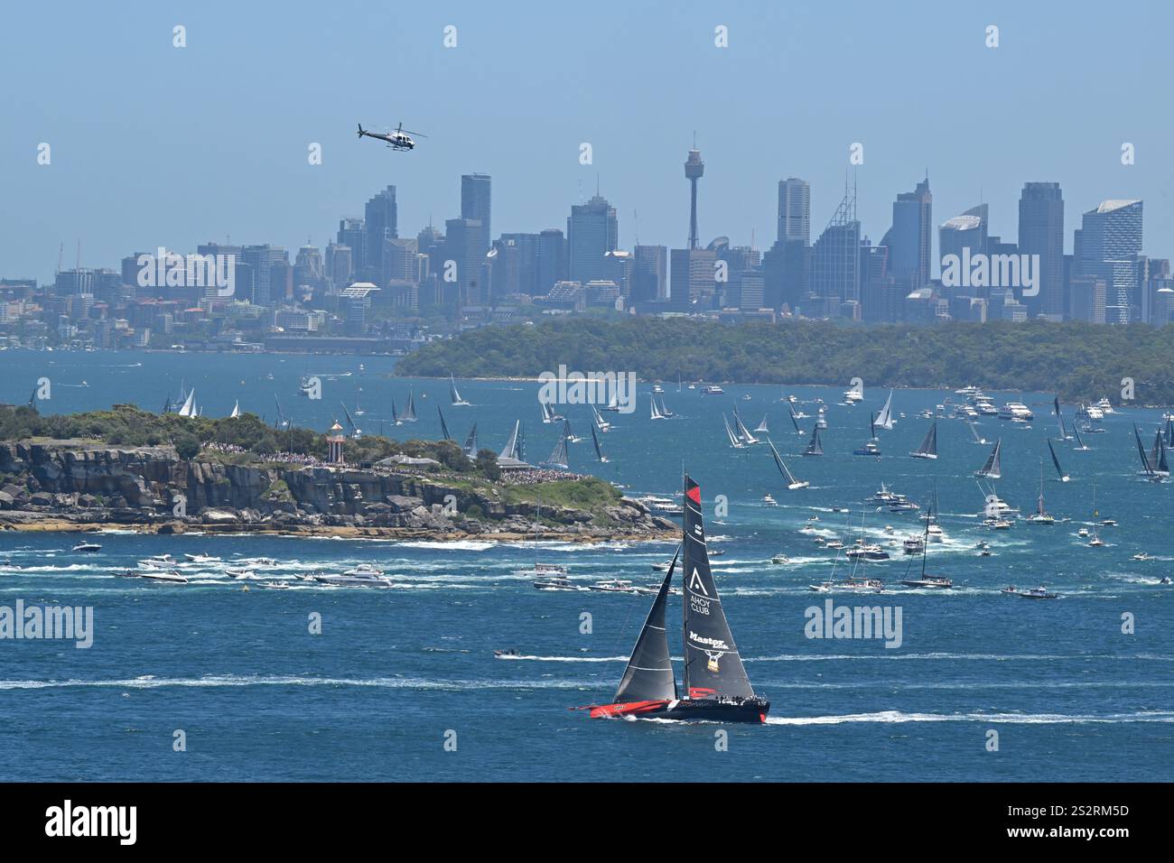 Sydney, Australia. 26th Dec, 2024. Master Lock Comanche sails past ...