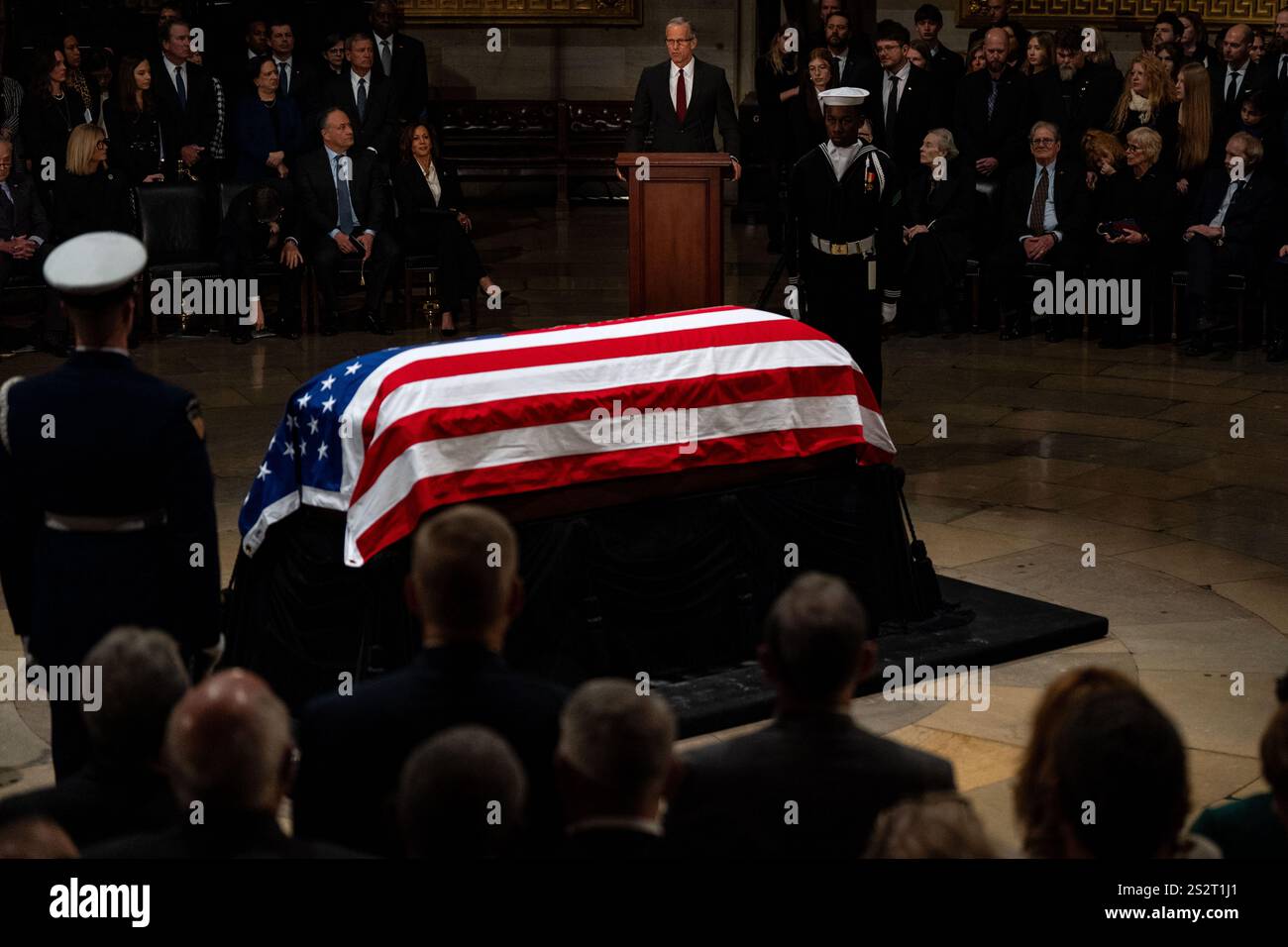 WASHINGTON, DC - JANUARY 07: United States Senate Majority Leader Sen ...