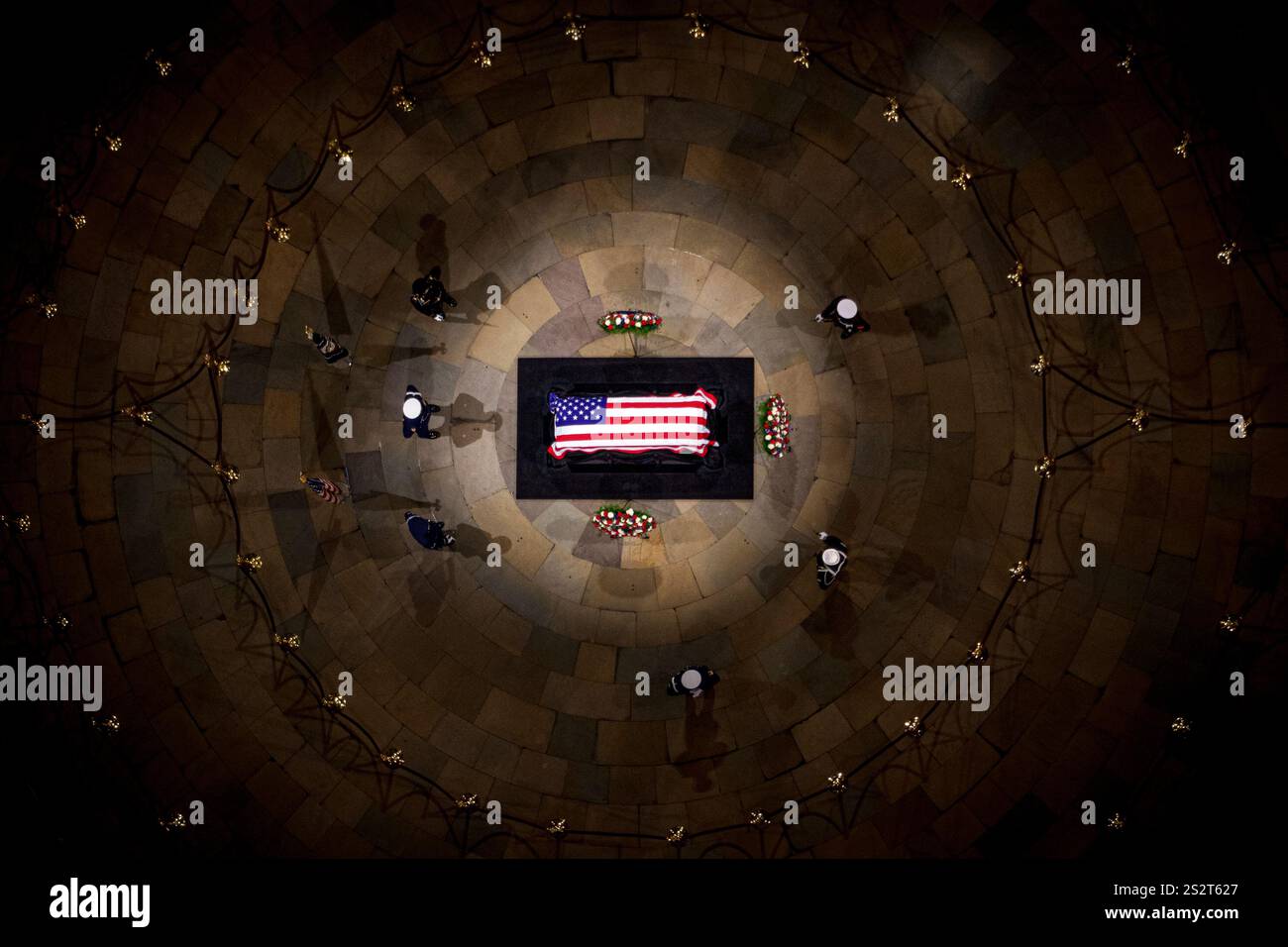 The flag-draped casket of former President Jimmy Carter lies in state ...