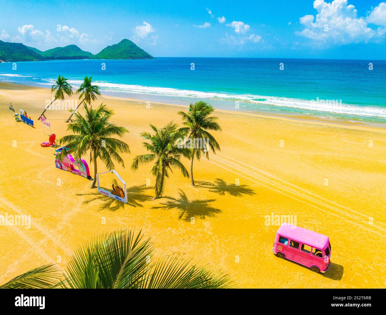 Beautiful aerial photography of Daidai Island in Lingshui County, Hainan Province in summer ...