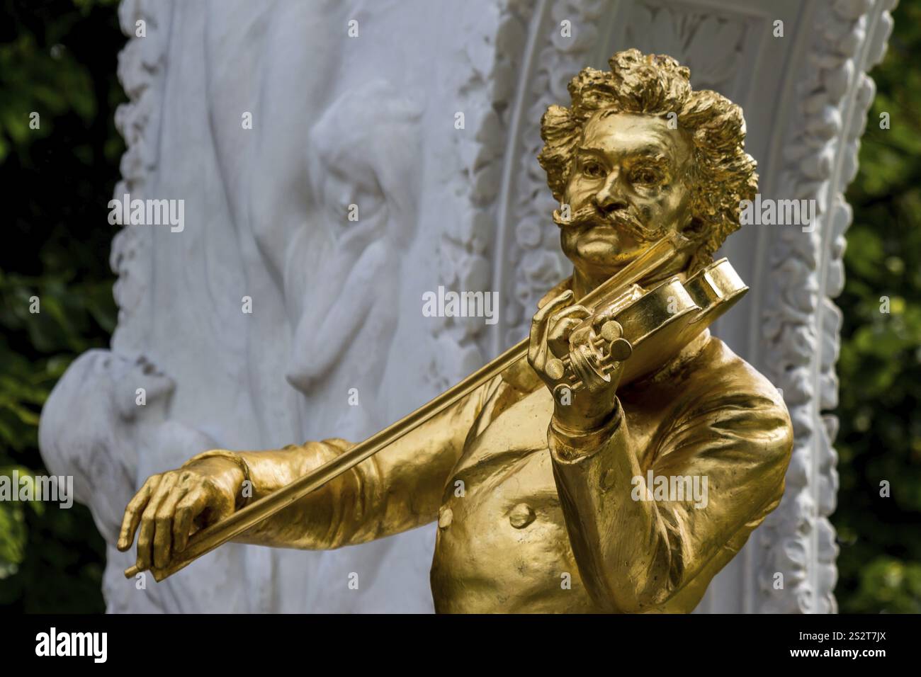 The Johann Strauss monument stands in Vienna's Stadtpark. Austria Stock ...
