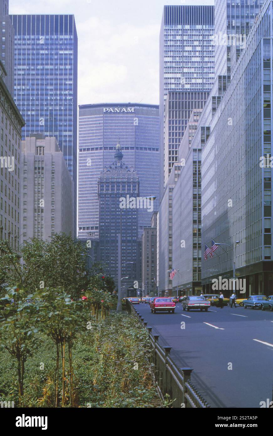 New York in 1966, Park Avenue and Pan Am Building Stock Photo - Alamy