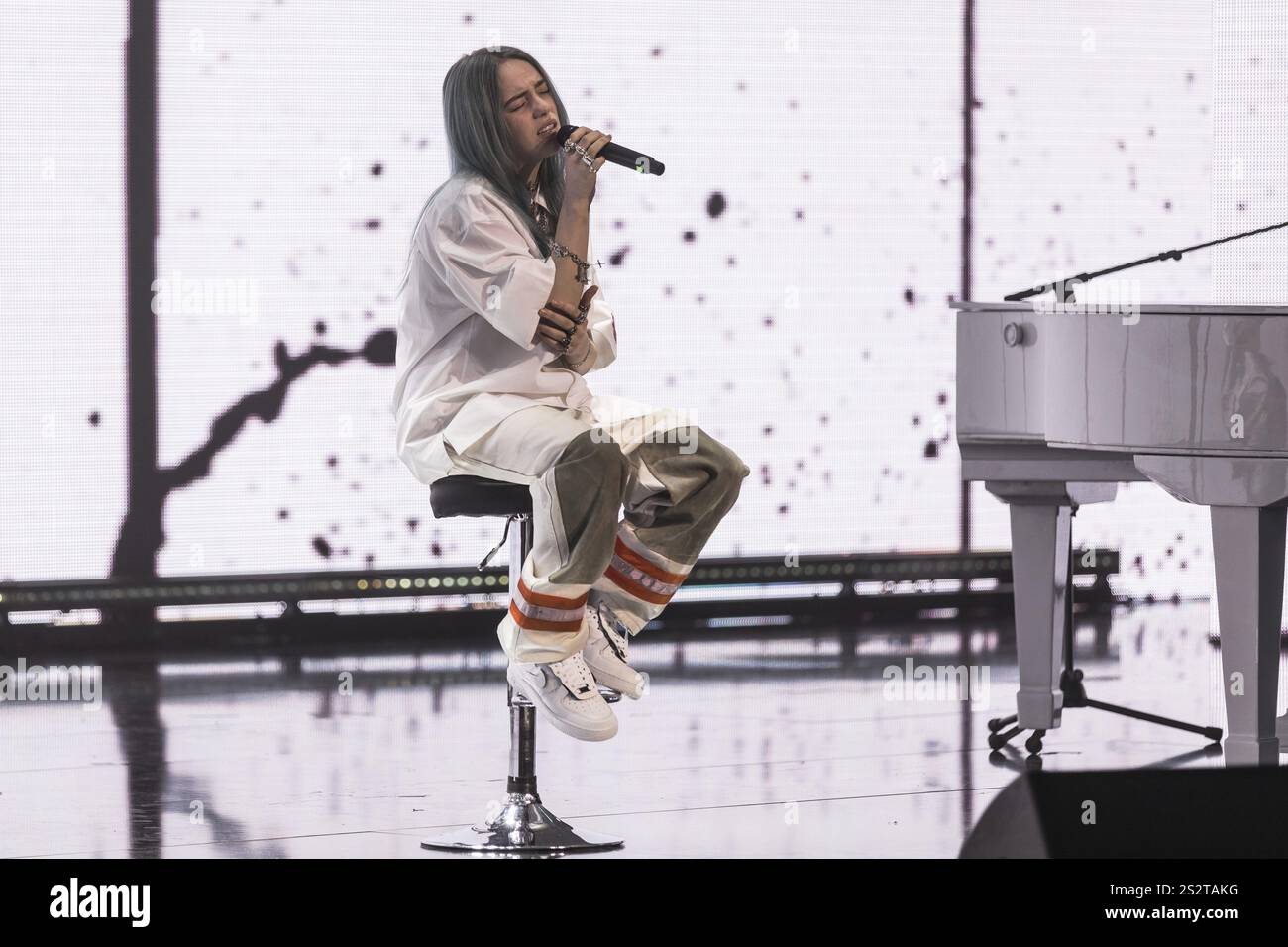 The US-American singer-songwriter Billie Eilish live at her first ...