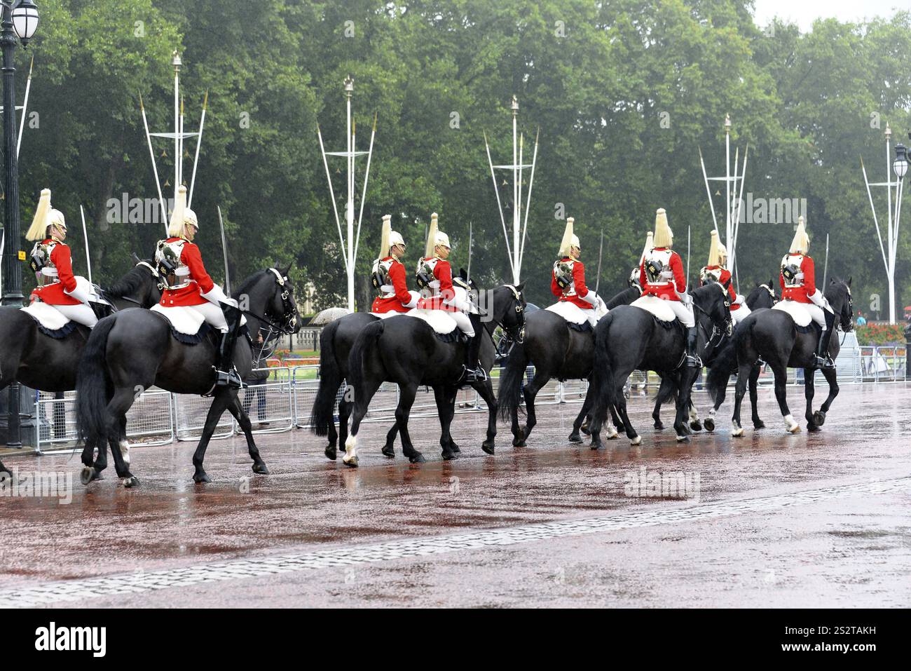 Horse Guard, Changing the Guard, Changing of the Guard in front of ...