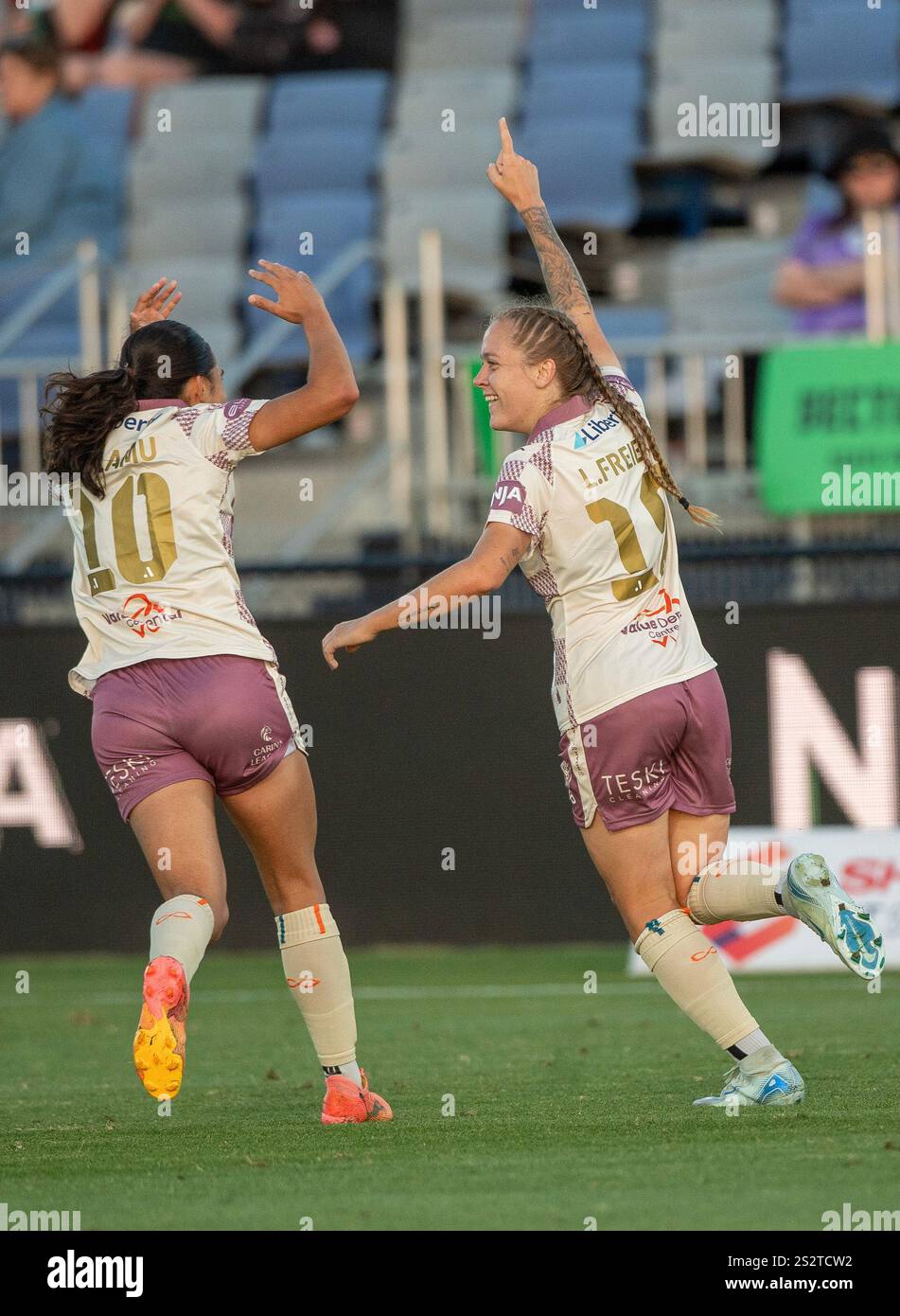 Bathurst, Australia. 29th Dec, 2024. Laini Freier of Brisbane Roar ...
